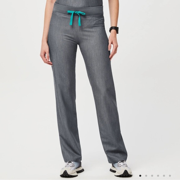 Figs | Pants & Jumpsuits | Womens Figs Livingston Basic Scrub Pants ...